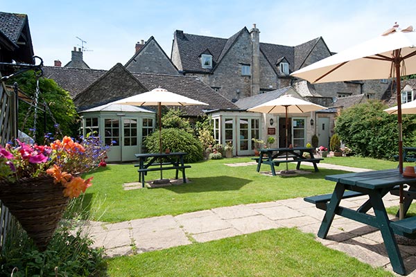 Where To Eat in Cirencester. Cirencester restaurants and places to eat