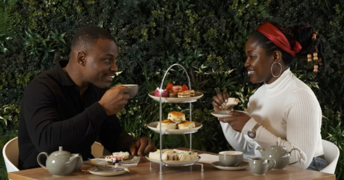 Romance blooms at Dobbies in Cirencester